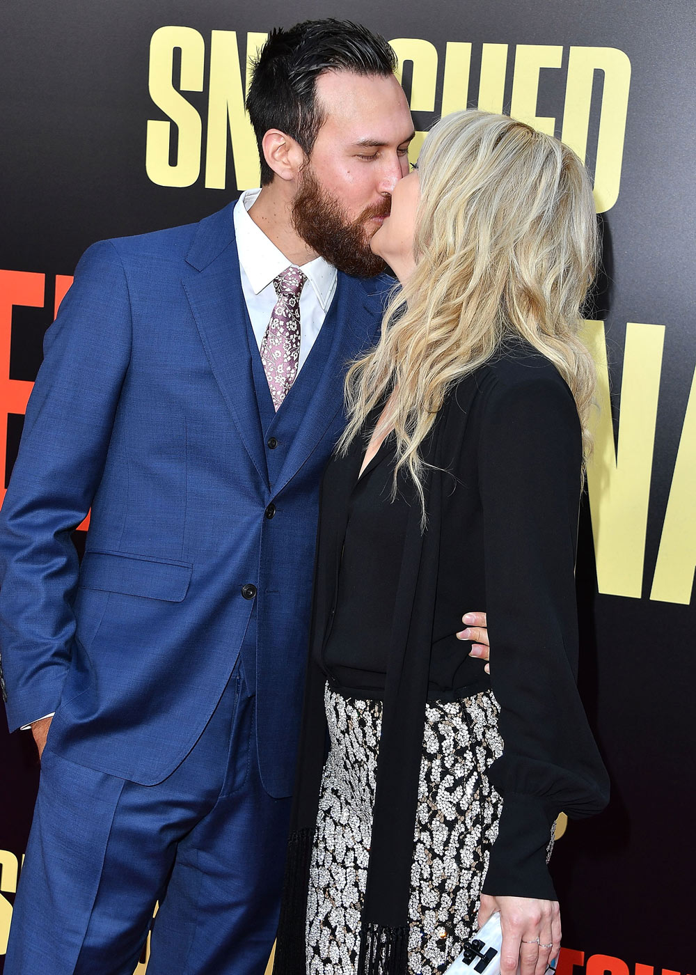 Kate Hudson and Boyfriend Danny Fujikawa Make Their Couple Debut at Snatched Premiere | WHO