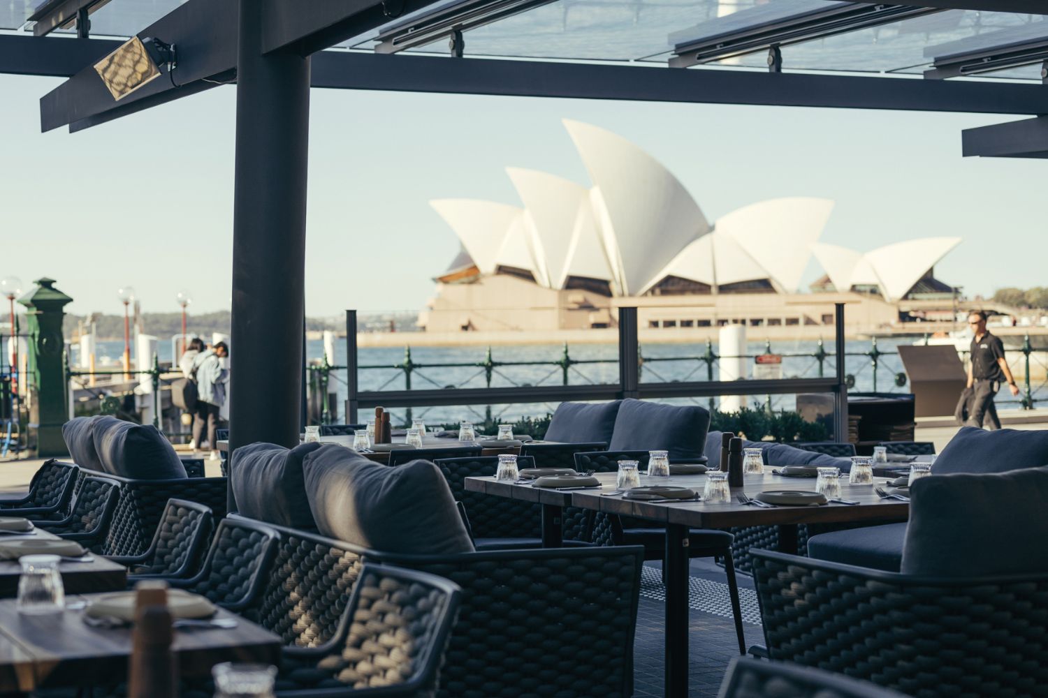 6head Sydney review: Why it's the ultimate date spot | WHO