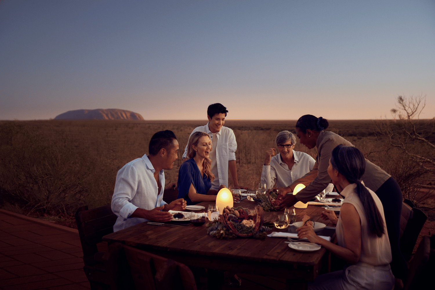 7 Luxurious Uluru Experiences for an Unforgettable Trip | WHO