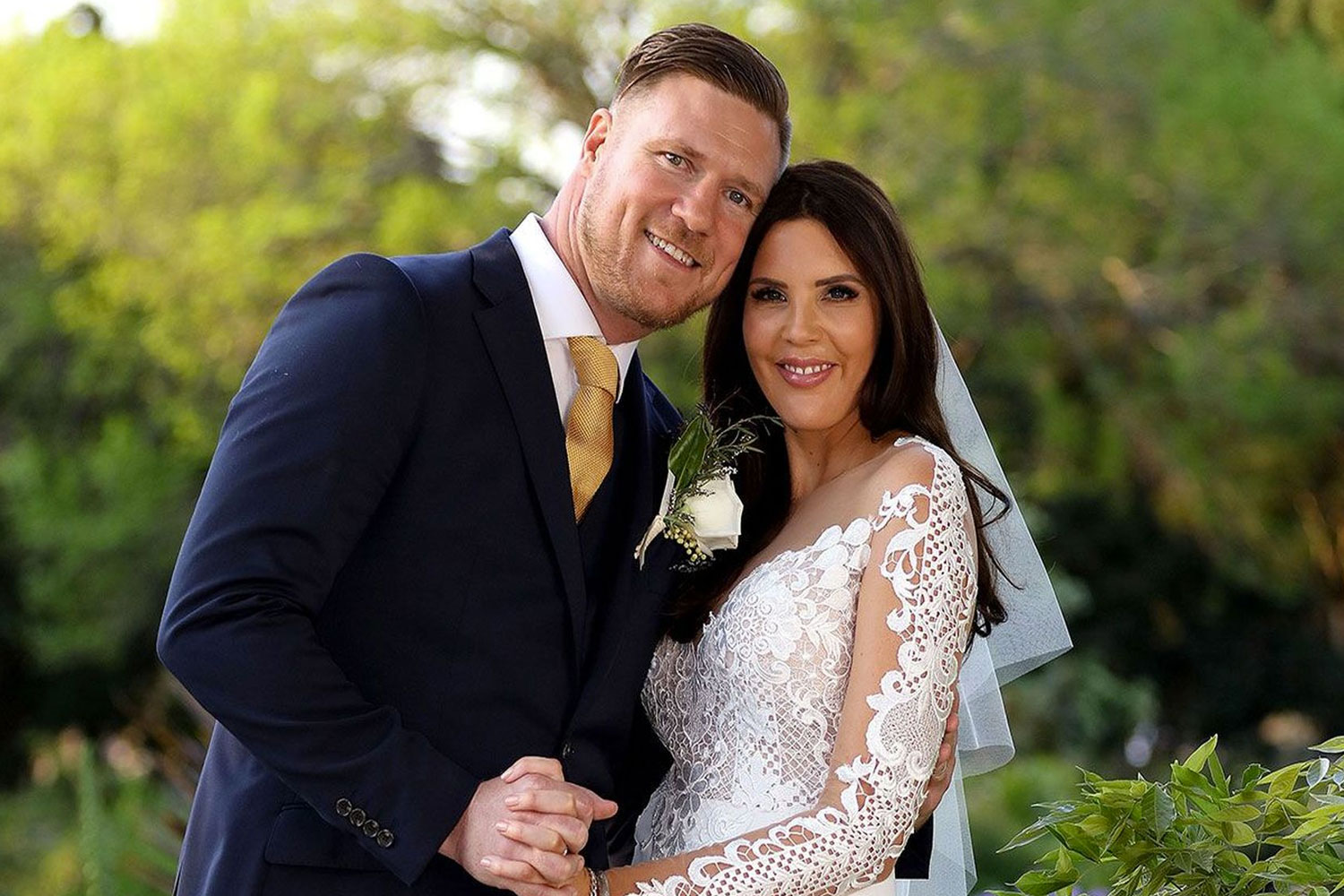 Married At First Sight's Tracey Jewel declares her 'love' for Dean ...