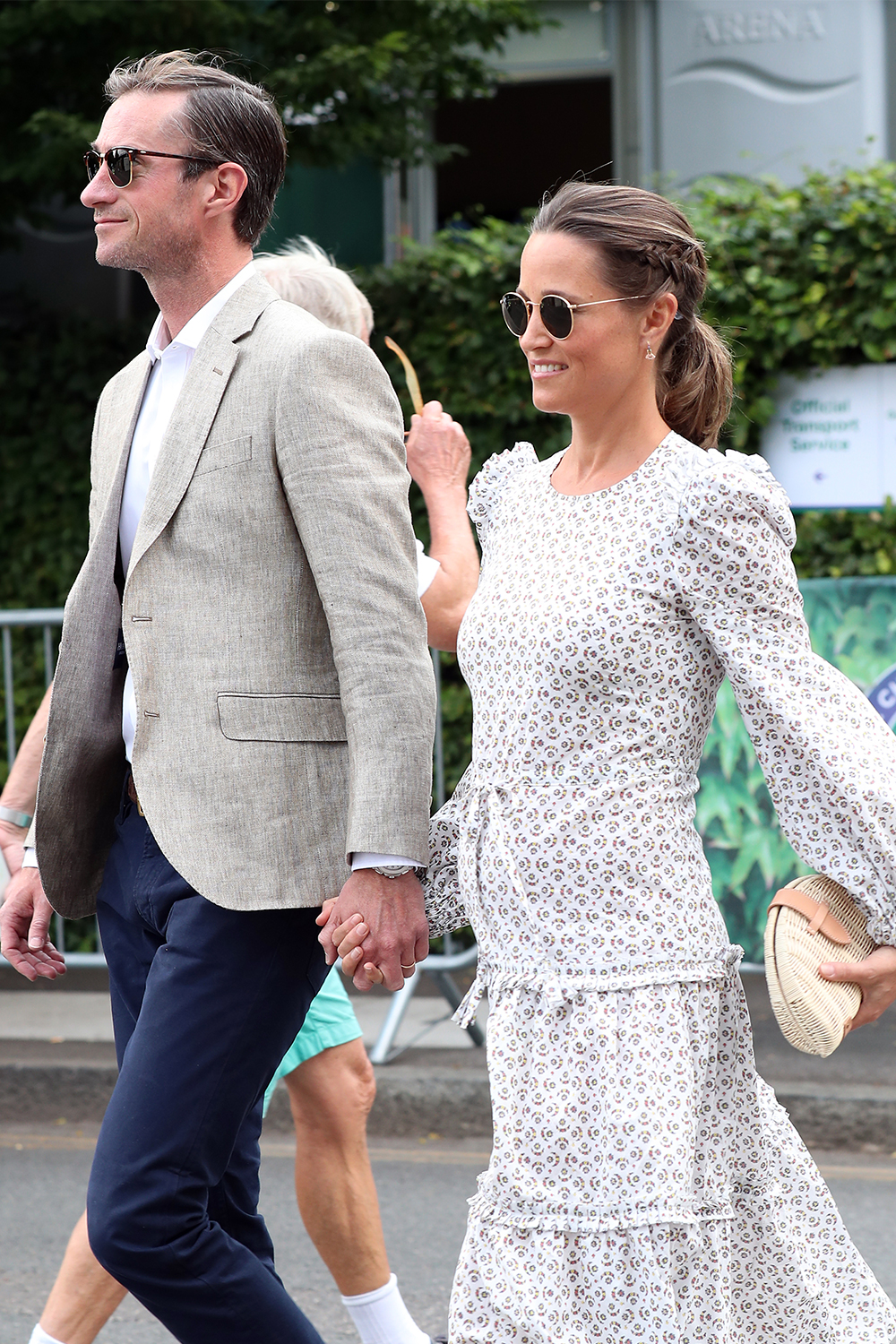 Pippa Middleton has given birth to her first child | WHO