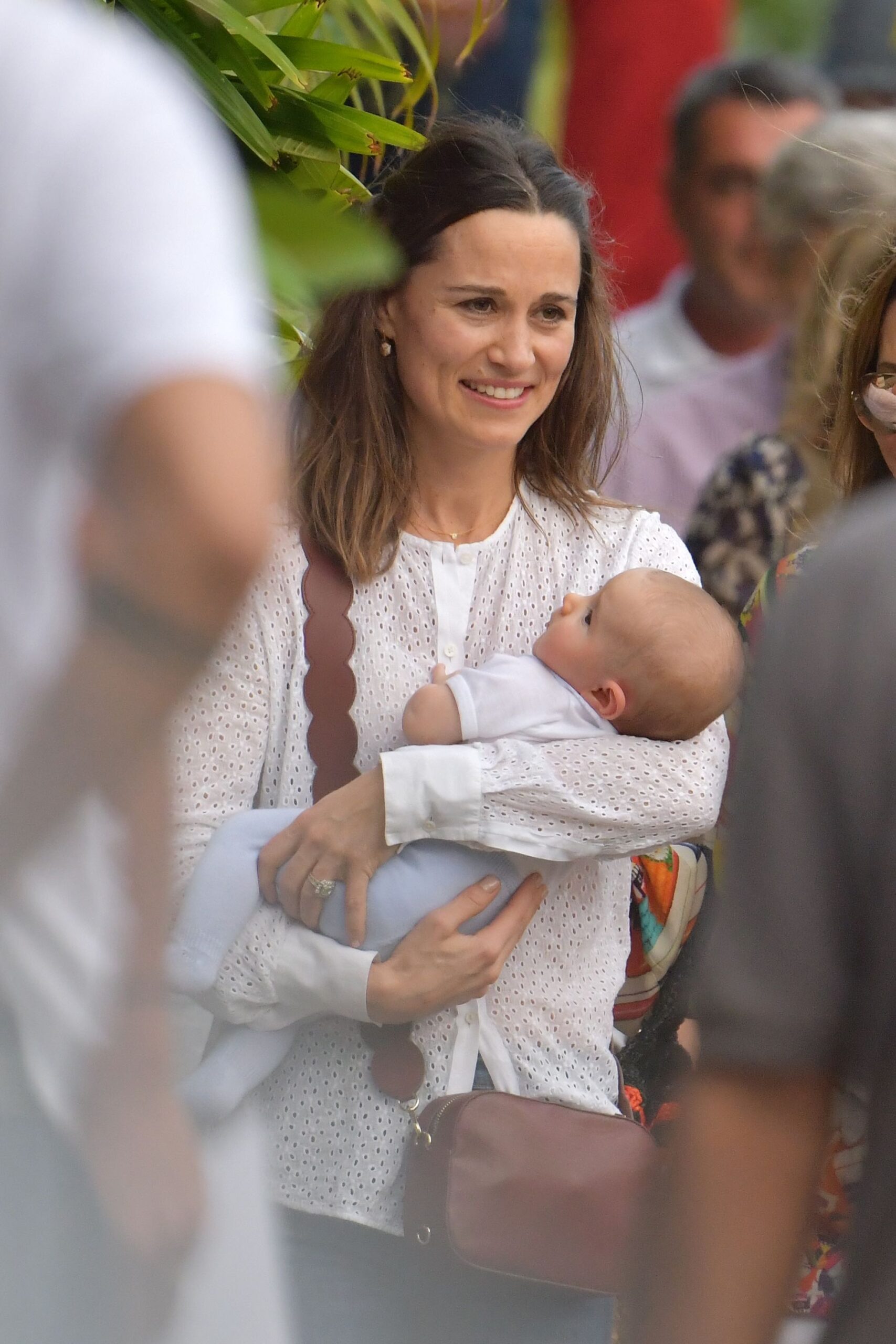 Pippa Middleton holidays with baby Arthur in St Barts | WHO