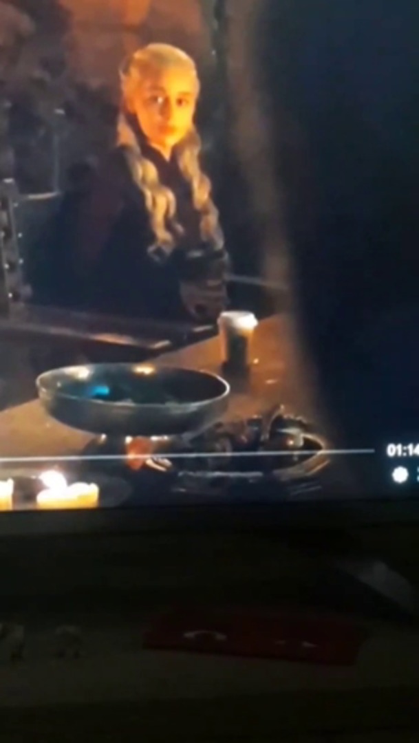 WATCH How a Starbucks coffee cup made it's way on 'Game of Thrones' - WHO