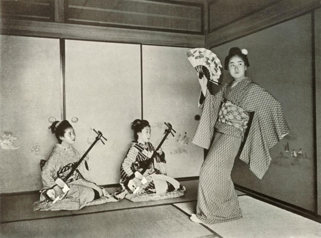 Geisha Girl: Facts & Secrets of the Japanese Geisha | WHO