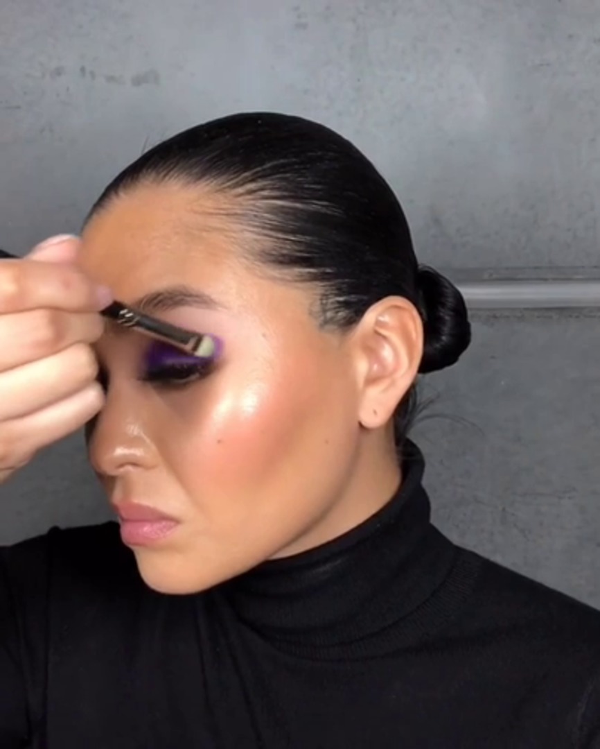 Makeup Tutorial: Tessa Thompson VMA Awards Makeup Look - WHO