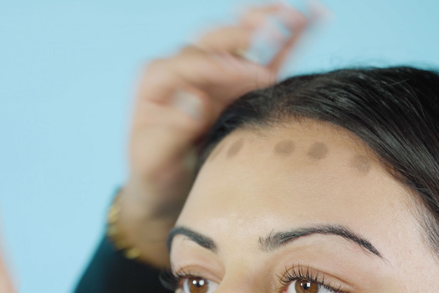 How to contour like Kim Kardashian | WHO
