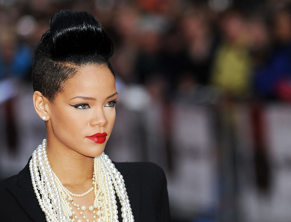 Celebrities with Short Hair: 10 Short Hairstyle Ideas & Inspiration | WHO
