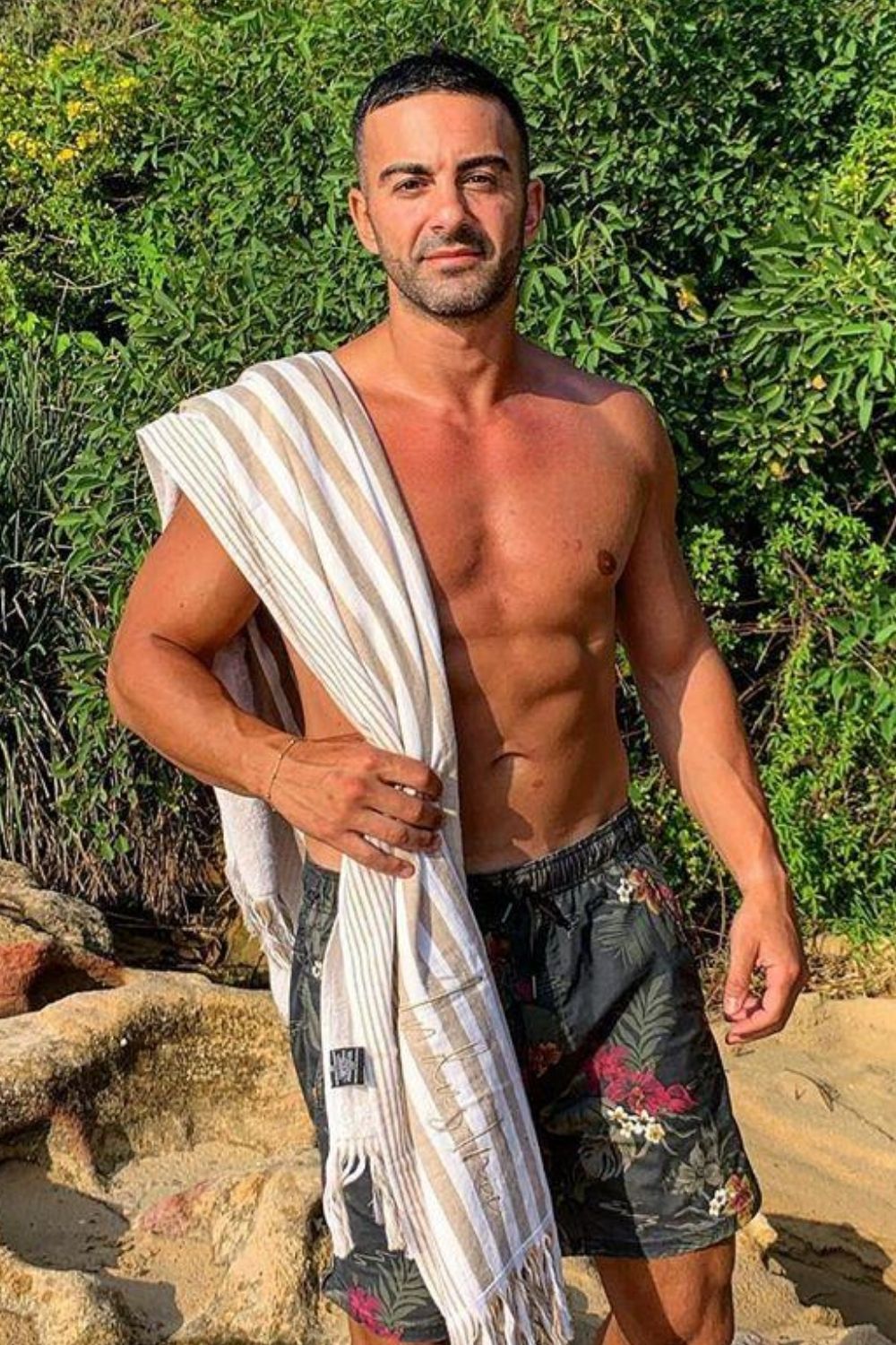 Gogglebox's Jad sets record straight on The Bachelor rumours | WHO