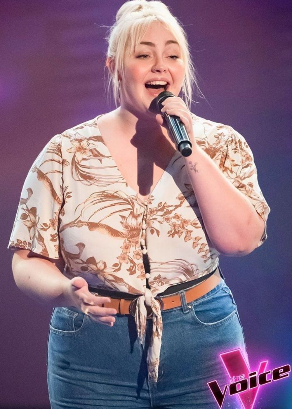 The Voice: Who is Bella Taylor Smith? | WHO