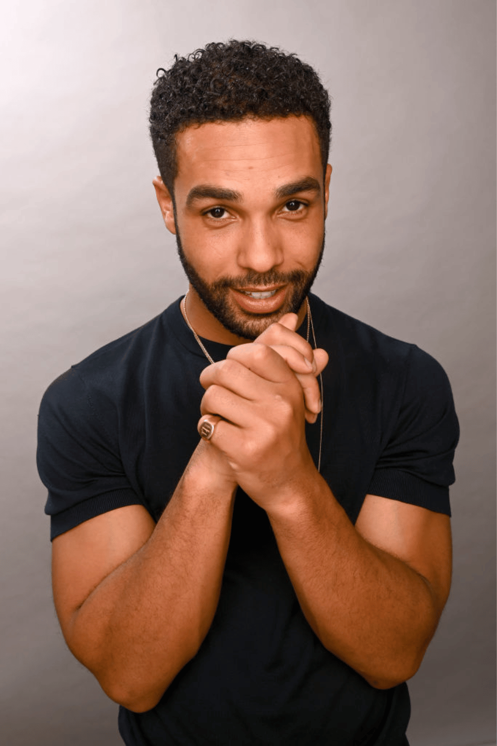 Emily in Paris: Is Lucien Laviscount dating Shakira? | WHO