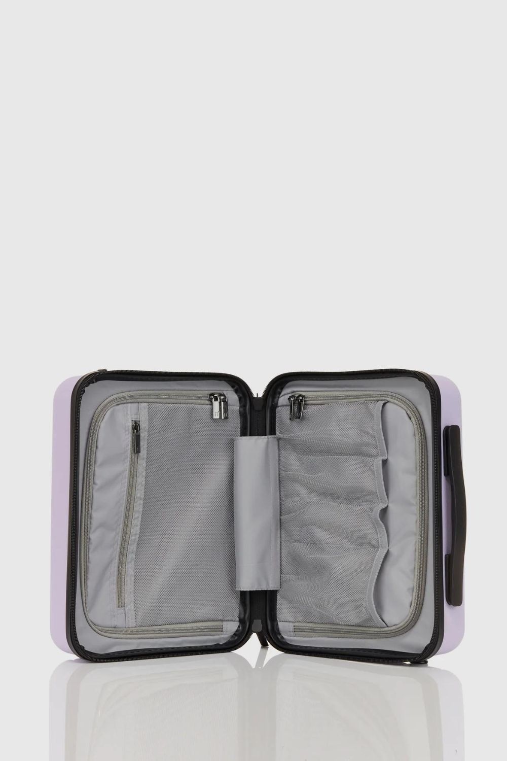 The Best Travel Vanity Cases For Your Next Trip in 2023 | WHO