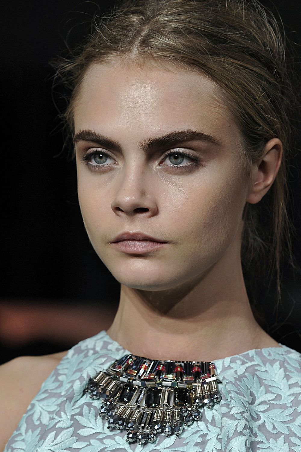 Brow Trends That Defined The Decades: From Ultra-Skinny to Fluffed-Up | WHO