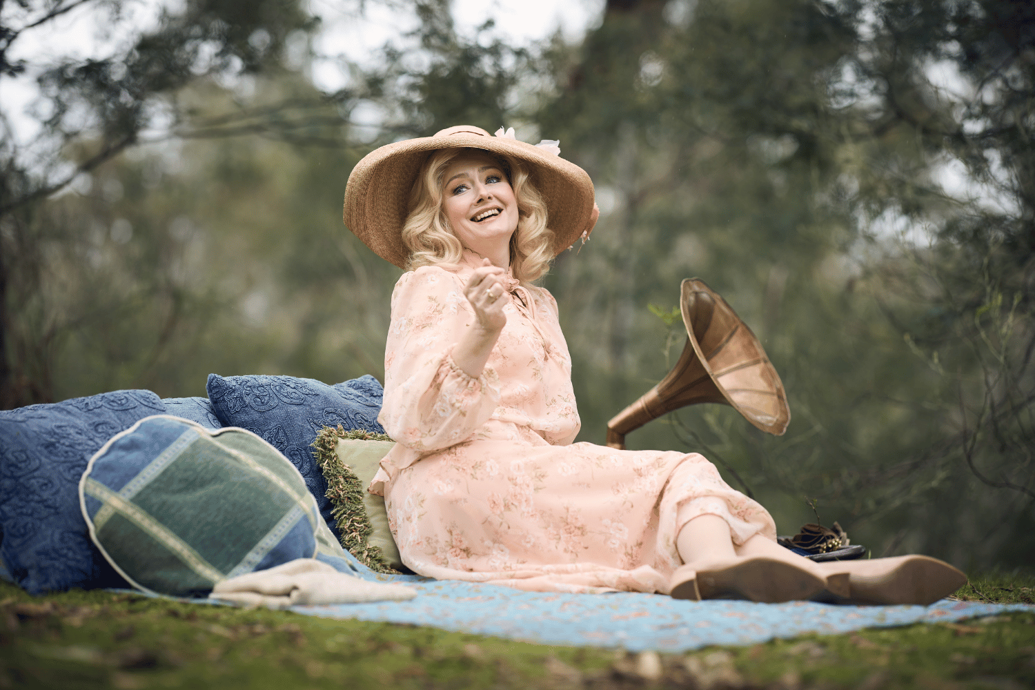 Miranda Otto and All-Star Cast Bring Chilling Doomsday Cult Story to ...